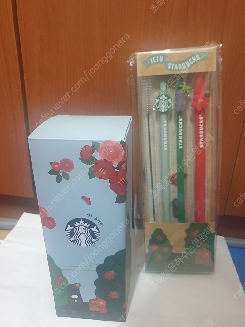 스타벅스 제주 동백md 레나빨대 팔아요 욕실용품 중고나라