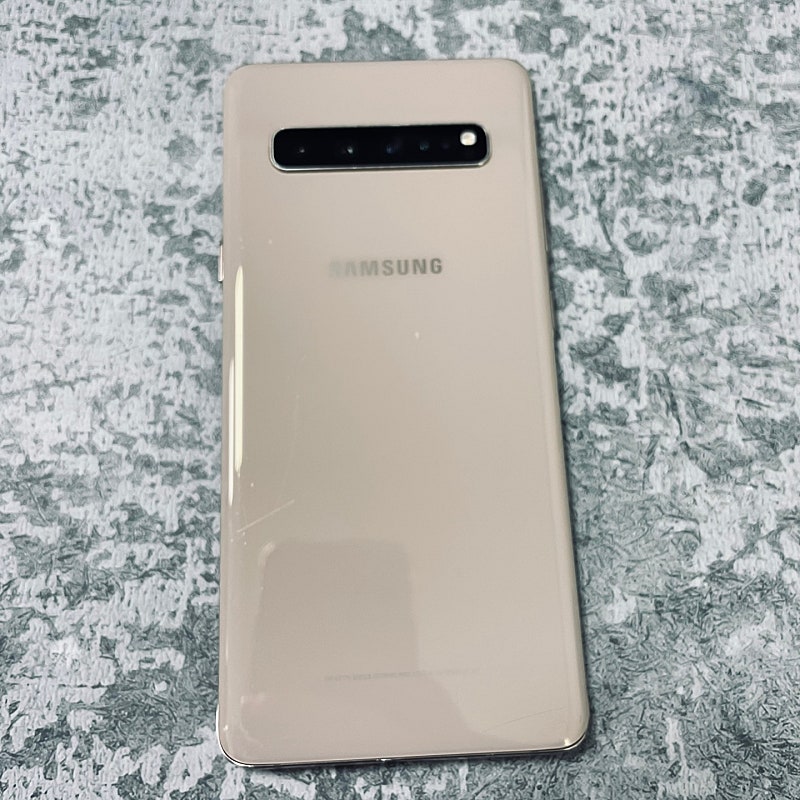 (SKT)갤럭시S10/5G 256G 골드 19년 5월개통 26만원 판매합니다* | 스마트폰 | 중고나라