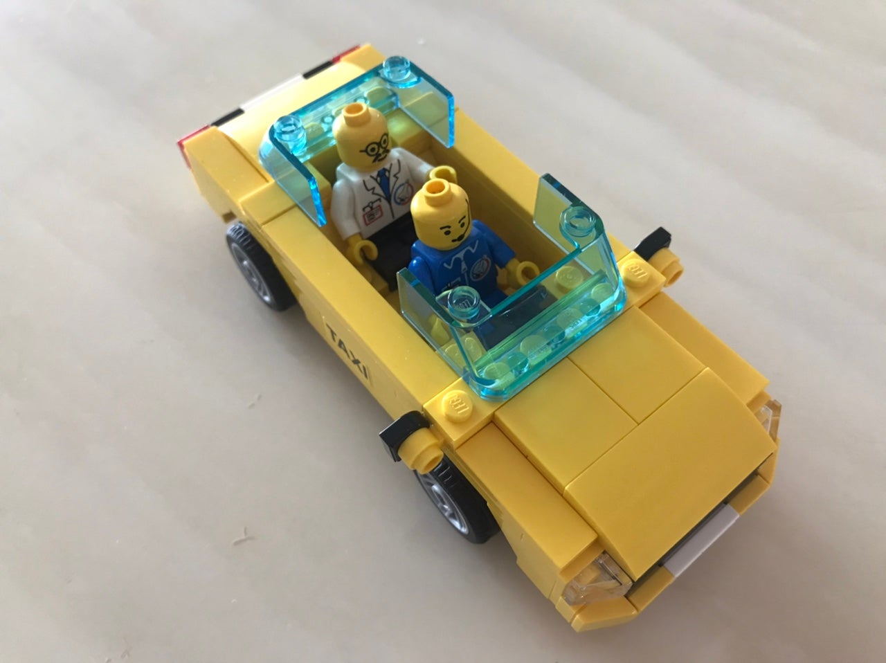 LEGO MOC 40468 Yellow Taxi Minifig Scale by Brunei | Rebrickable ...