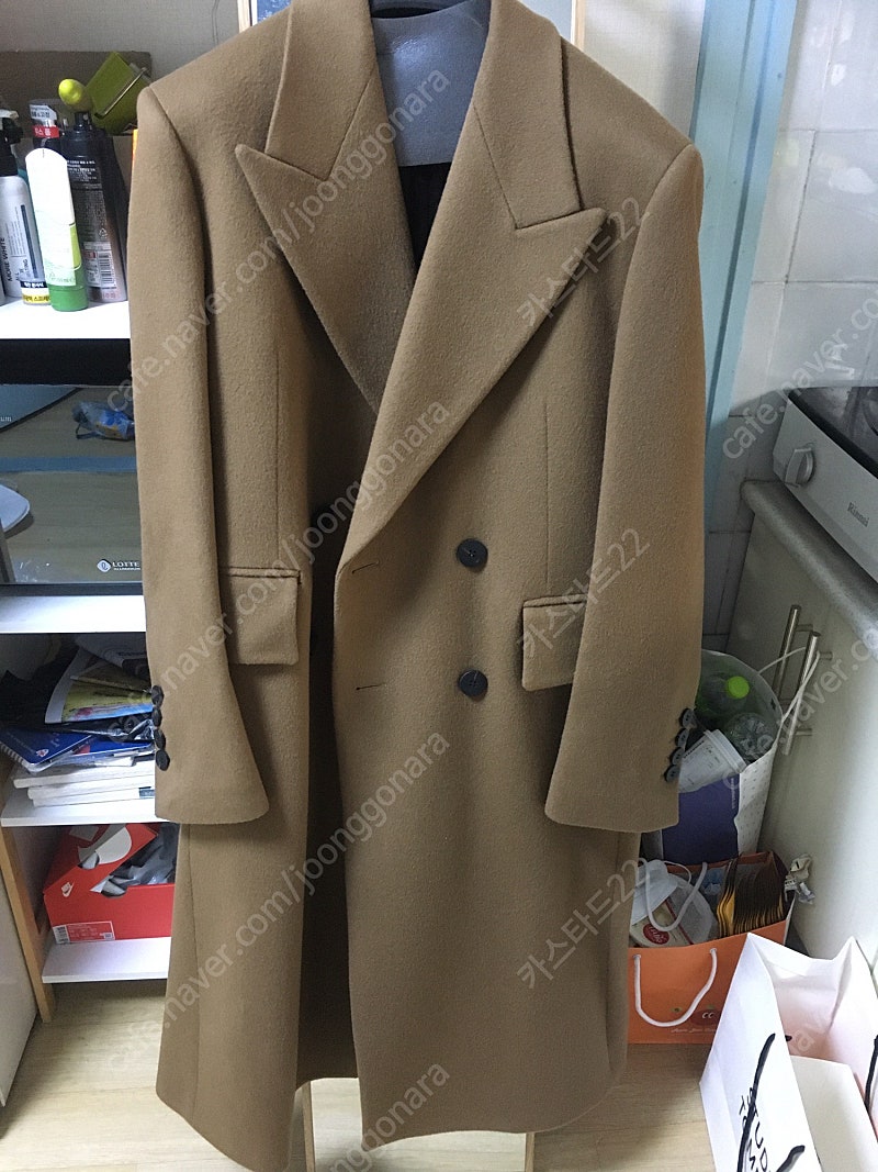 [48] 우영미 20fw 컬렉션 메인 피크드라펠 더블 ... | 중고나라 카페에서 운영하는 공식 사이트